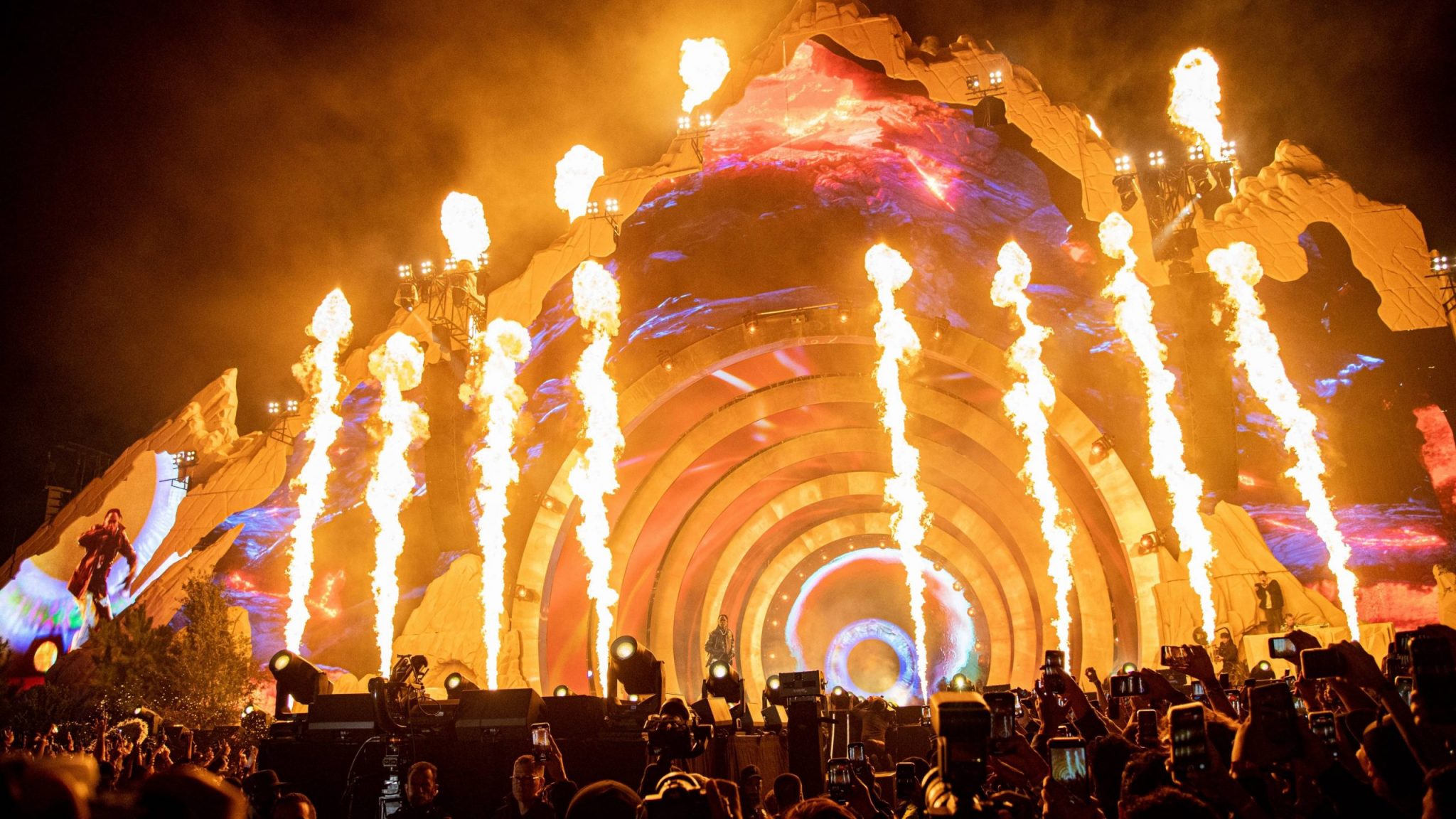 COMMENT: Astroworld crowd surge is a universal lesson in safety ...