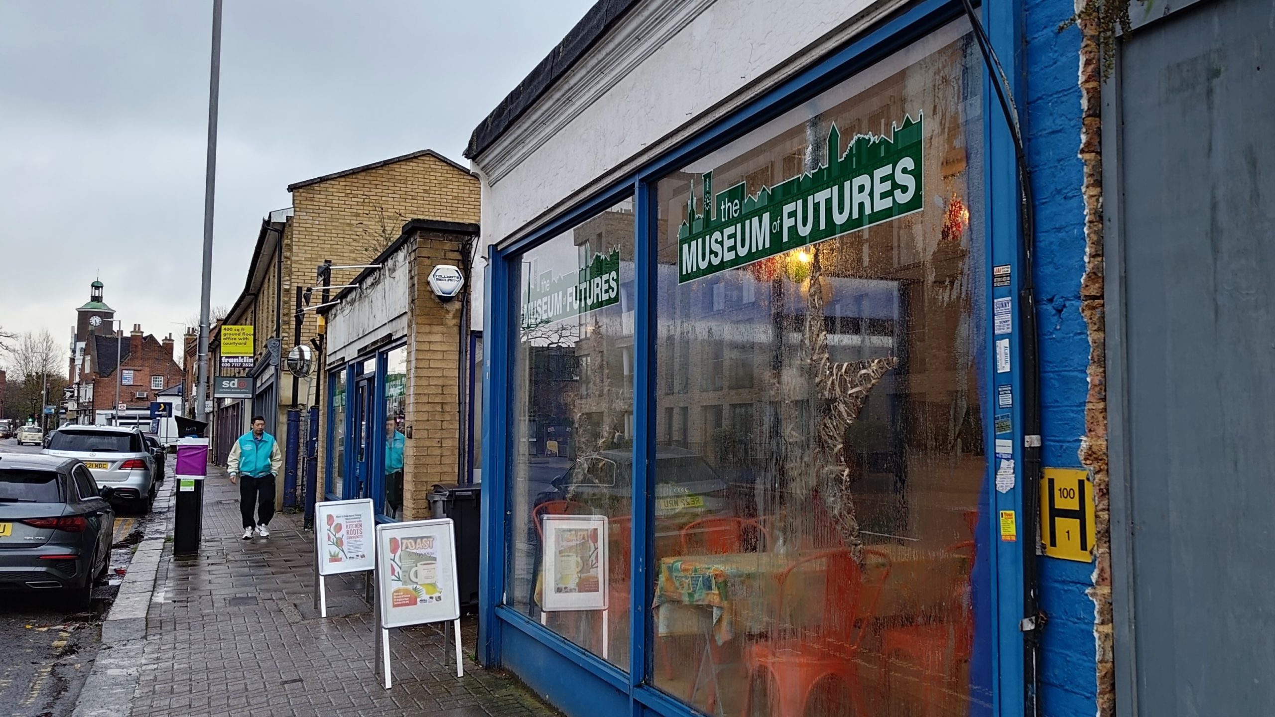Kingston community group hosts fundraising café to fight food poverty ...