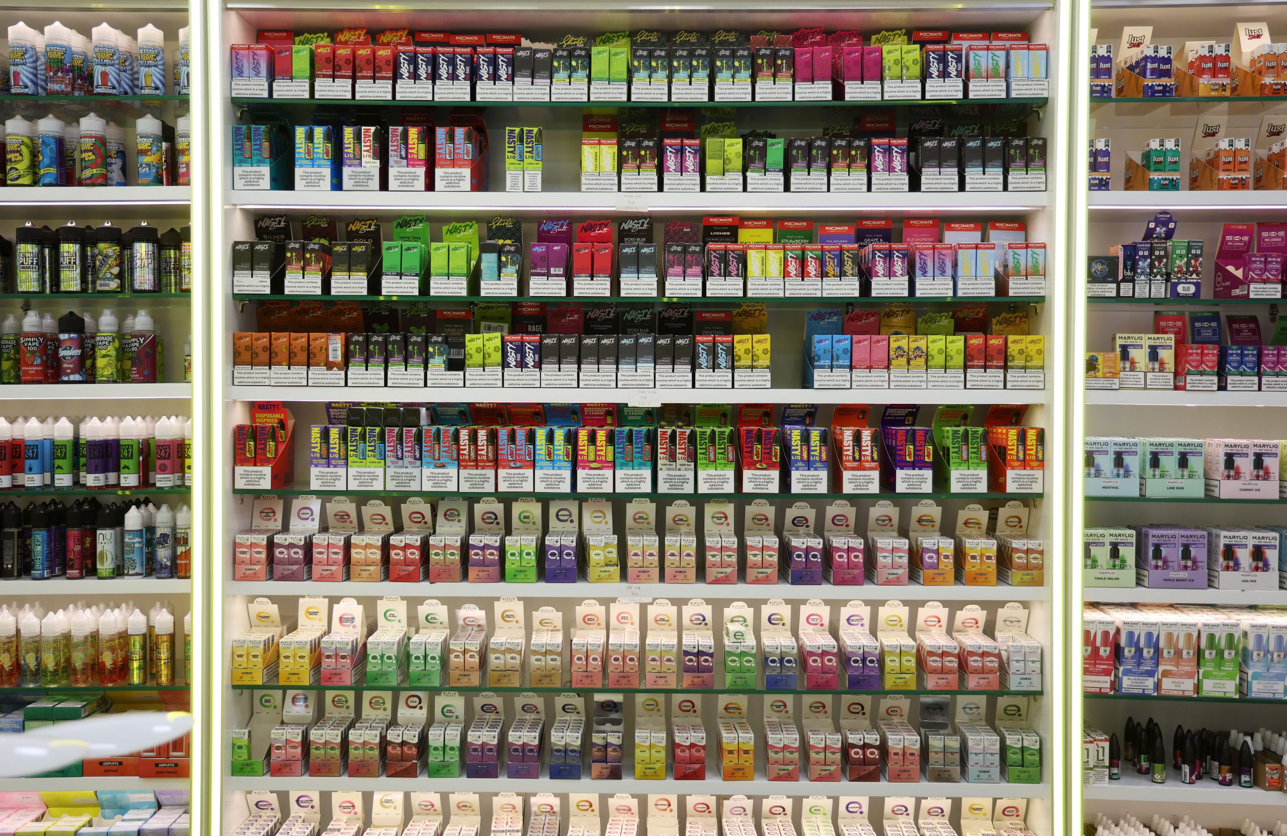 Disposable vapes to be banned, with approval from local schools ...